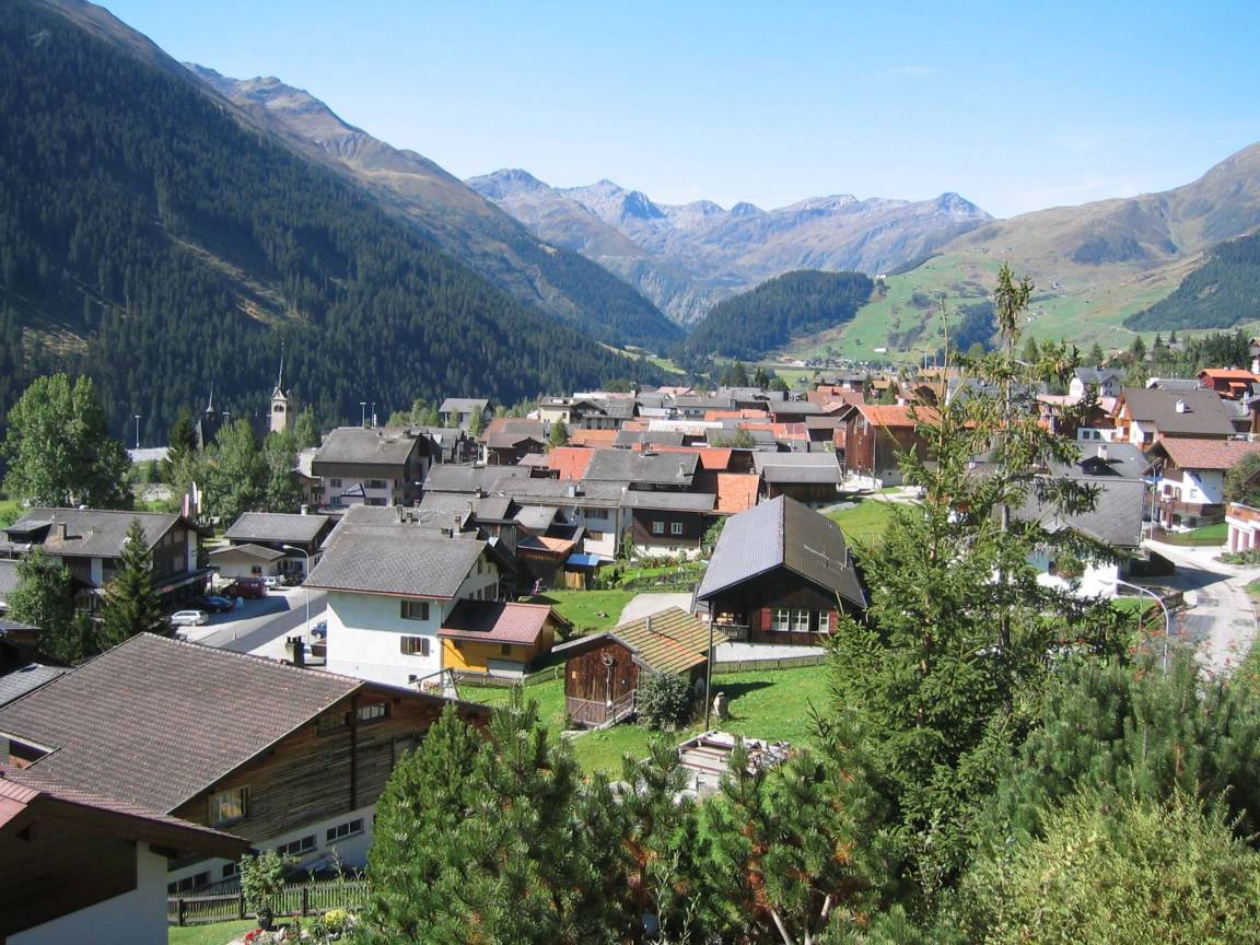 49 M² Apartment ∙ 2 Guests - Sedrun