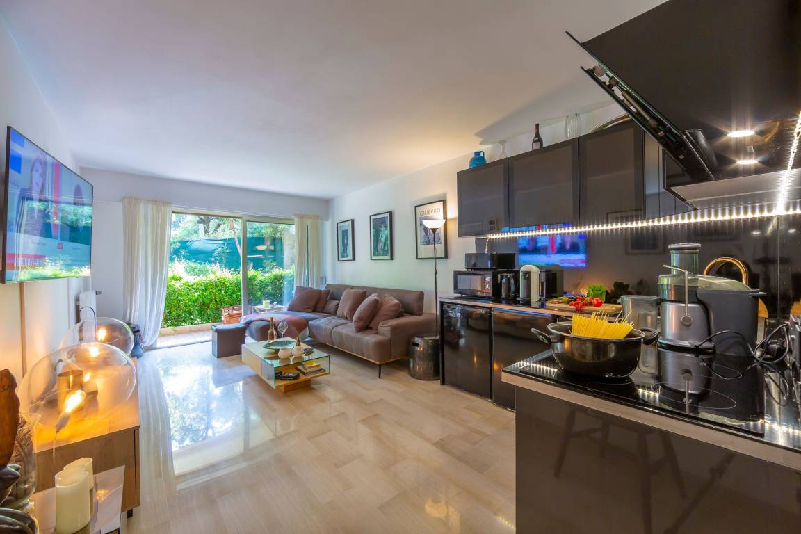 60 M² Apartment ∙ 2 Bedrooms ∙ 3 Guests - Nice