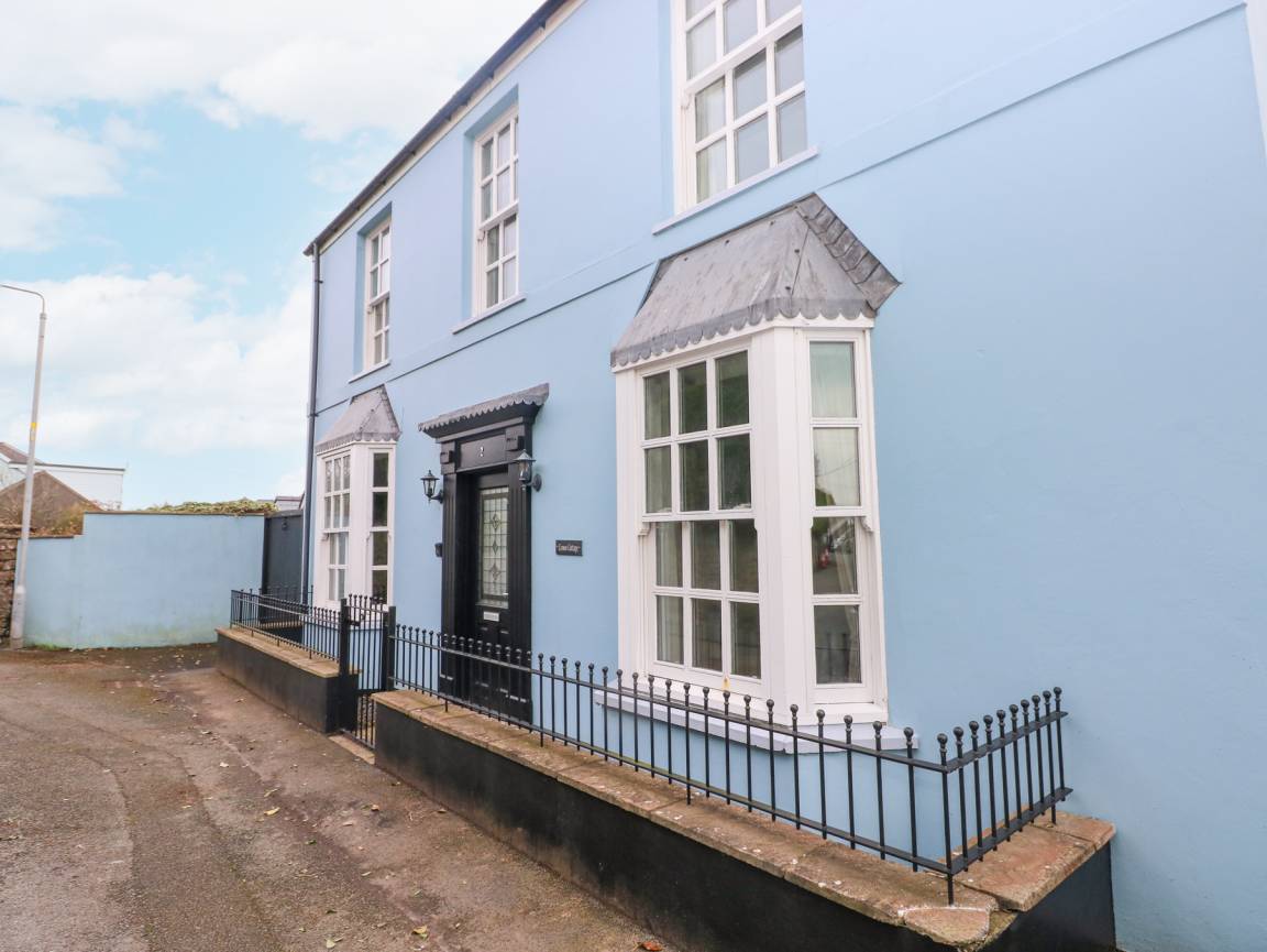 Cottage ∙ 3 Bedrooms ∙ 5 Guests - Manorbier
