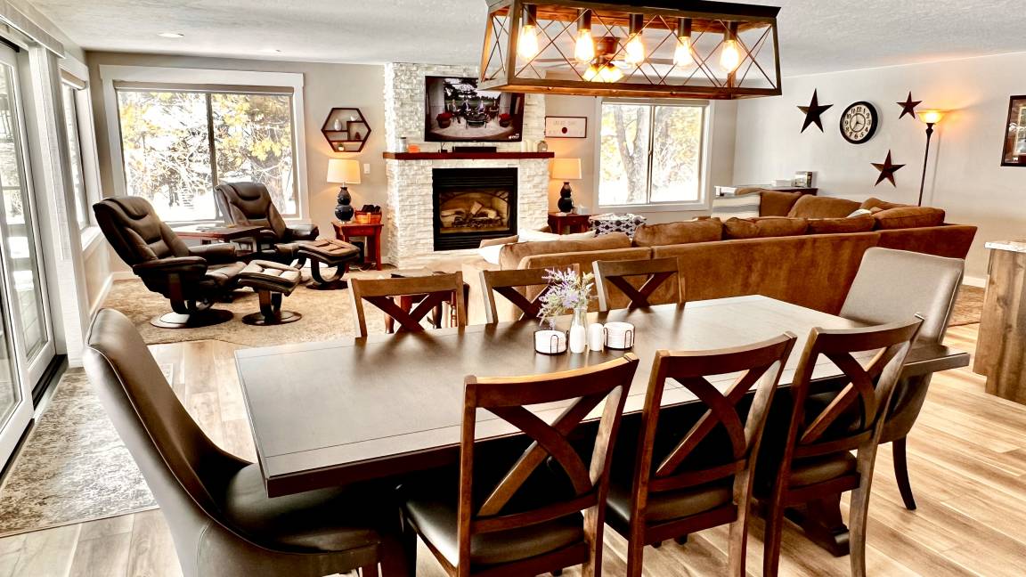 338 M² House ∙ 4 Bedrooms ∙ 16 Guests - Cascade, ID