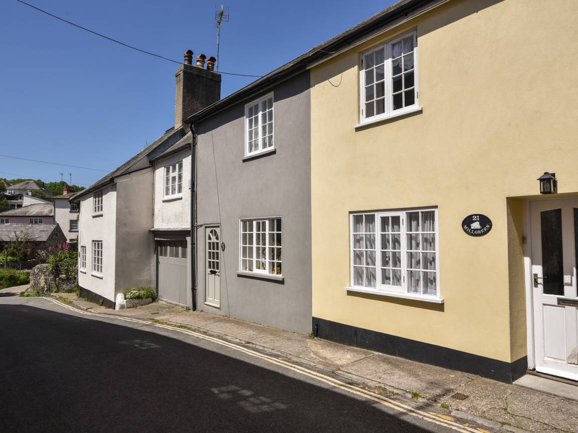Cottage ∙ 3 Bedrooms ∙ 6 Guests - Lyme Regis