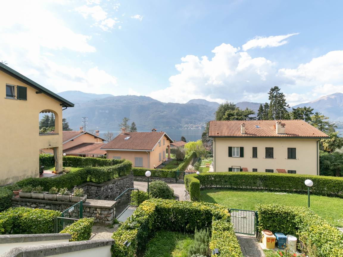 62 M² Apartment ∙ 1 Bedroom ∙ 5 Guests - Lierna