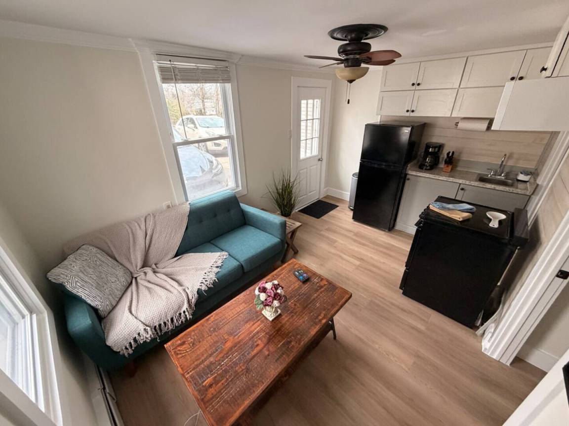 33 M² Apartment ∙ 1 Bedroom ∙ 2 Guests - Bristol, CT