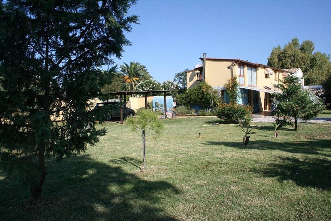 150 M² House ∙ 5 Bedrooms ∙ 10 Guests - Cagliari