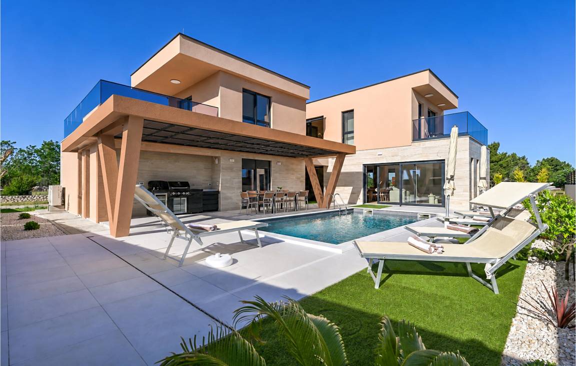 230 M² Casa Vacanza ∙ 4 Camere Da Letto ∙ 10 Ospiti - Nona