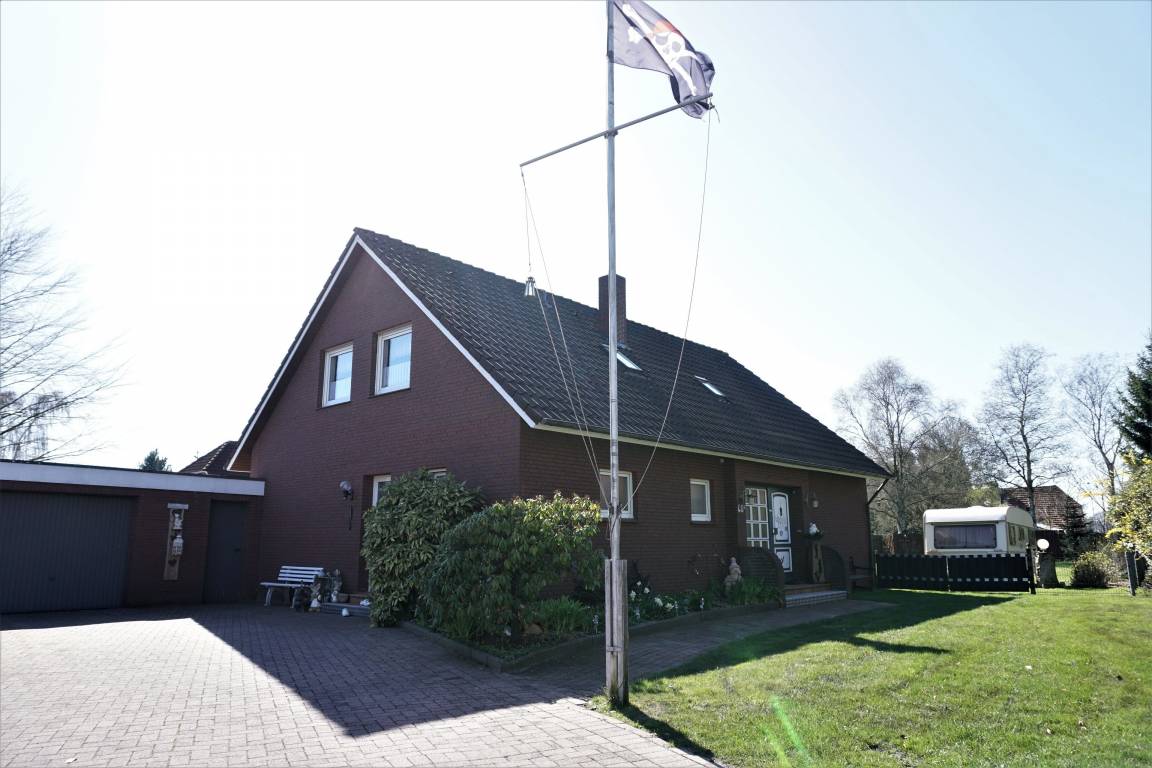 80 M² Ferienwohnung ∙ 3 Schlafzimmer ∙ 5 Gäste - Detern