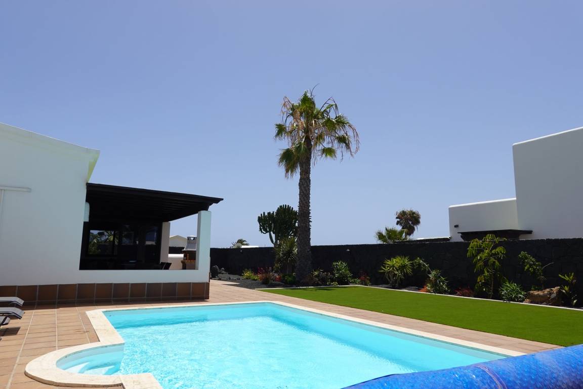 Villa ∙ 3 Bedrooms ∙ 6 Guests - Playa Blanca