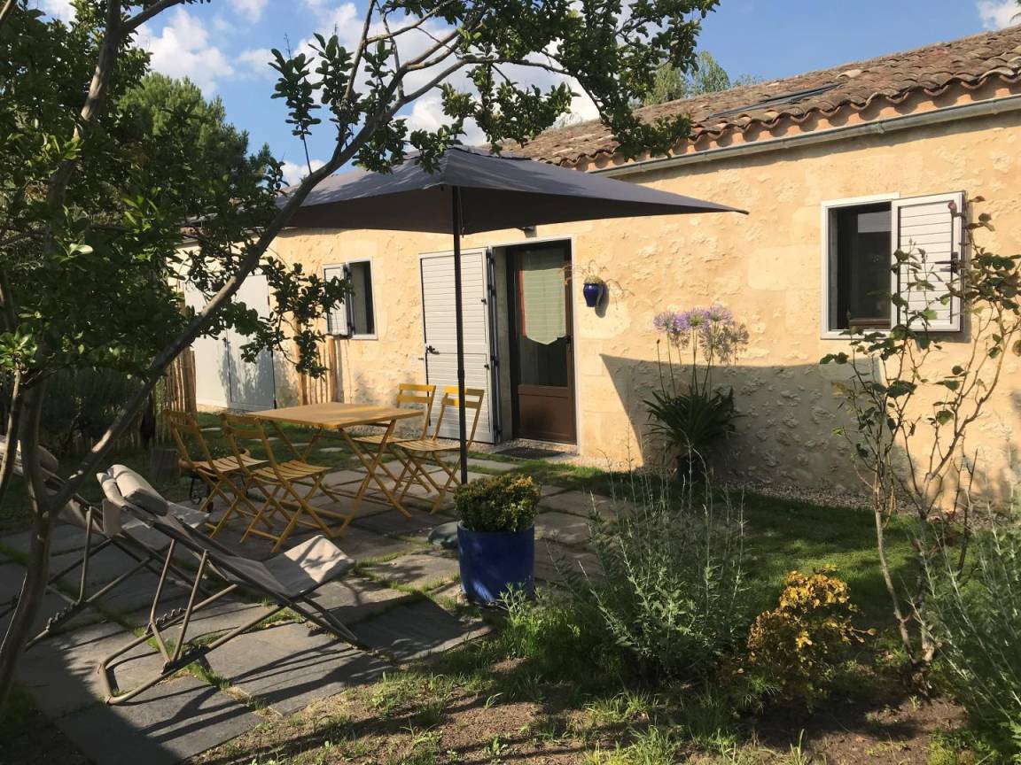 40 M² Gîte ∙ 1 Chambre ∙ 2 Personnes - Blaye