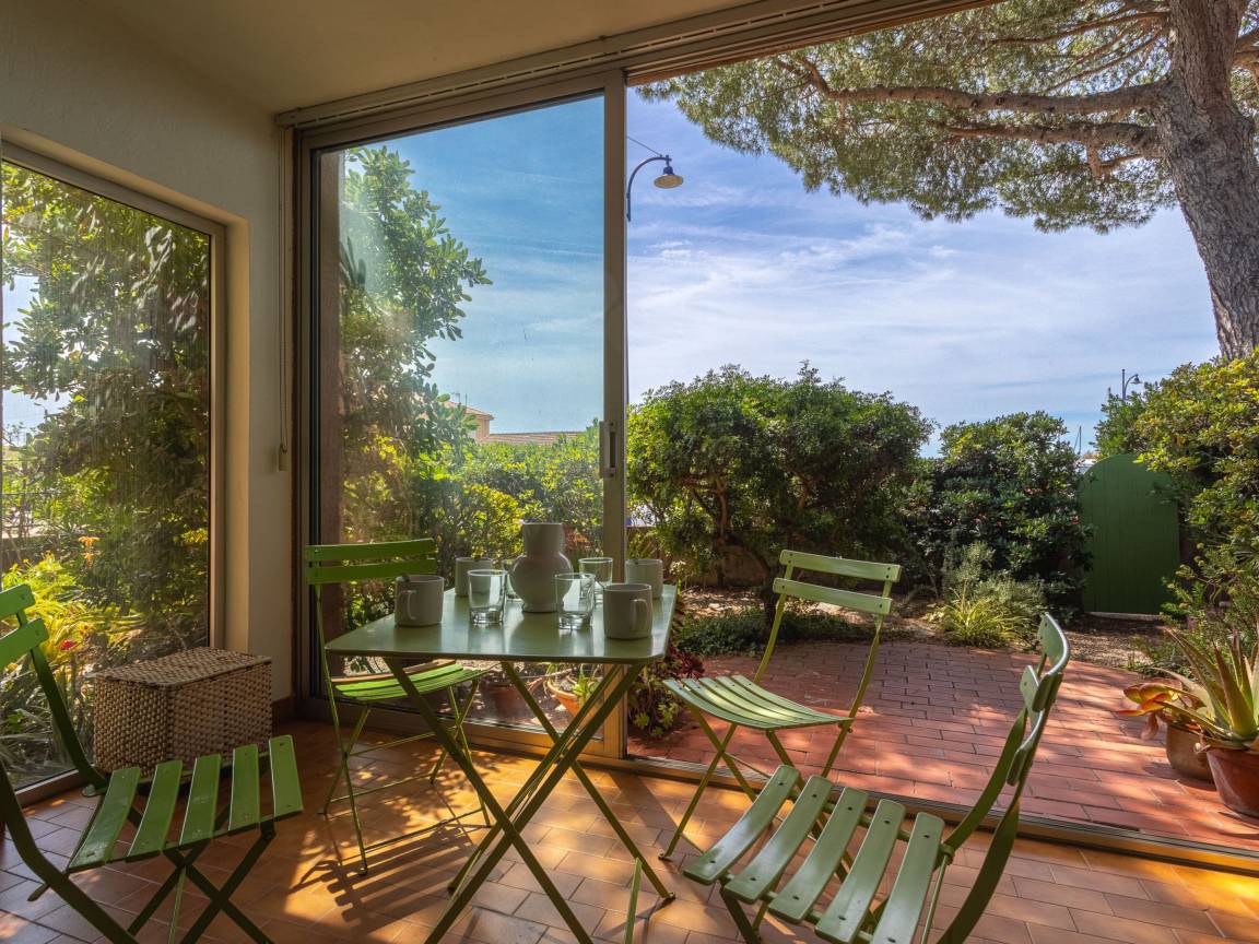 65 M² Ferienhaus ∙ 1 Schlafzimmer ∙ 6 Gäste - Giens