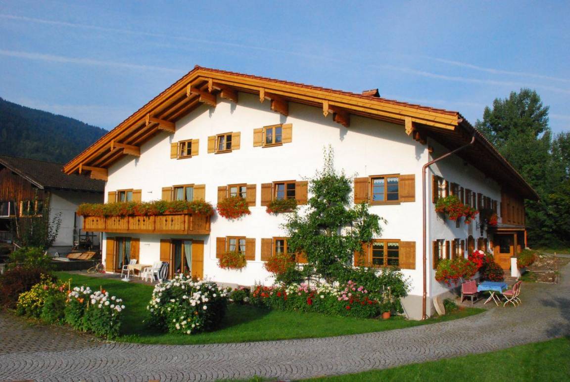 60 M² Ferienwohnung ∙ 1 Schlafzimmer ∙ 2 Gäste - Bad Oberdorf