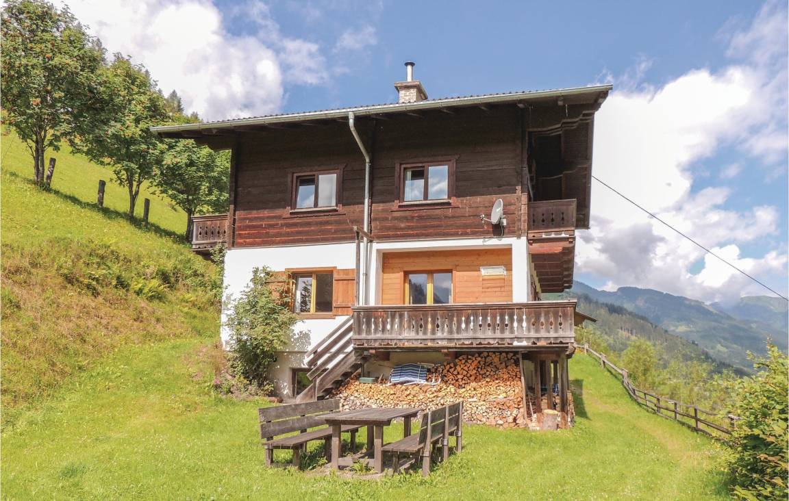 140 M² Ferienhaus ∙ 4 Schlafzimmer ∙ 10 Gäste - Großarl