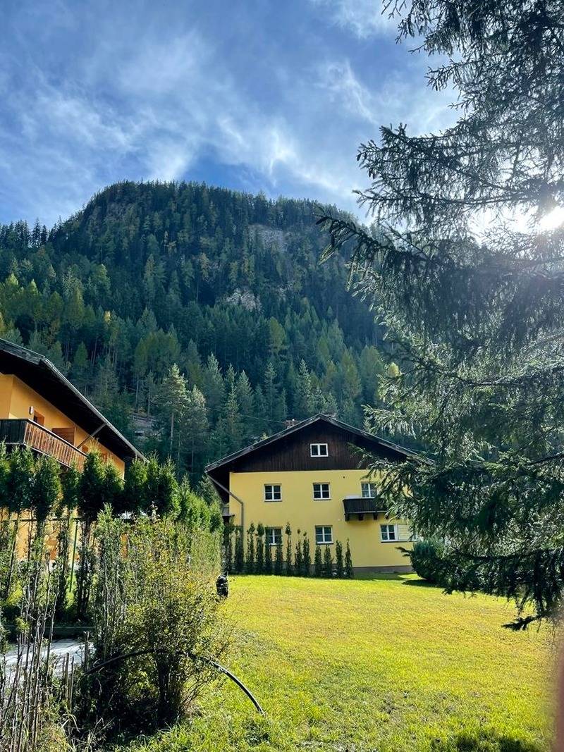 80 M² Ferienwohnung ∙ 2 Schlafzimmer ∙ 6 Gäste - Pfunds