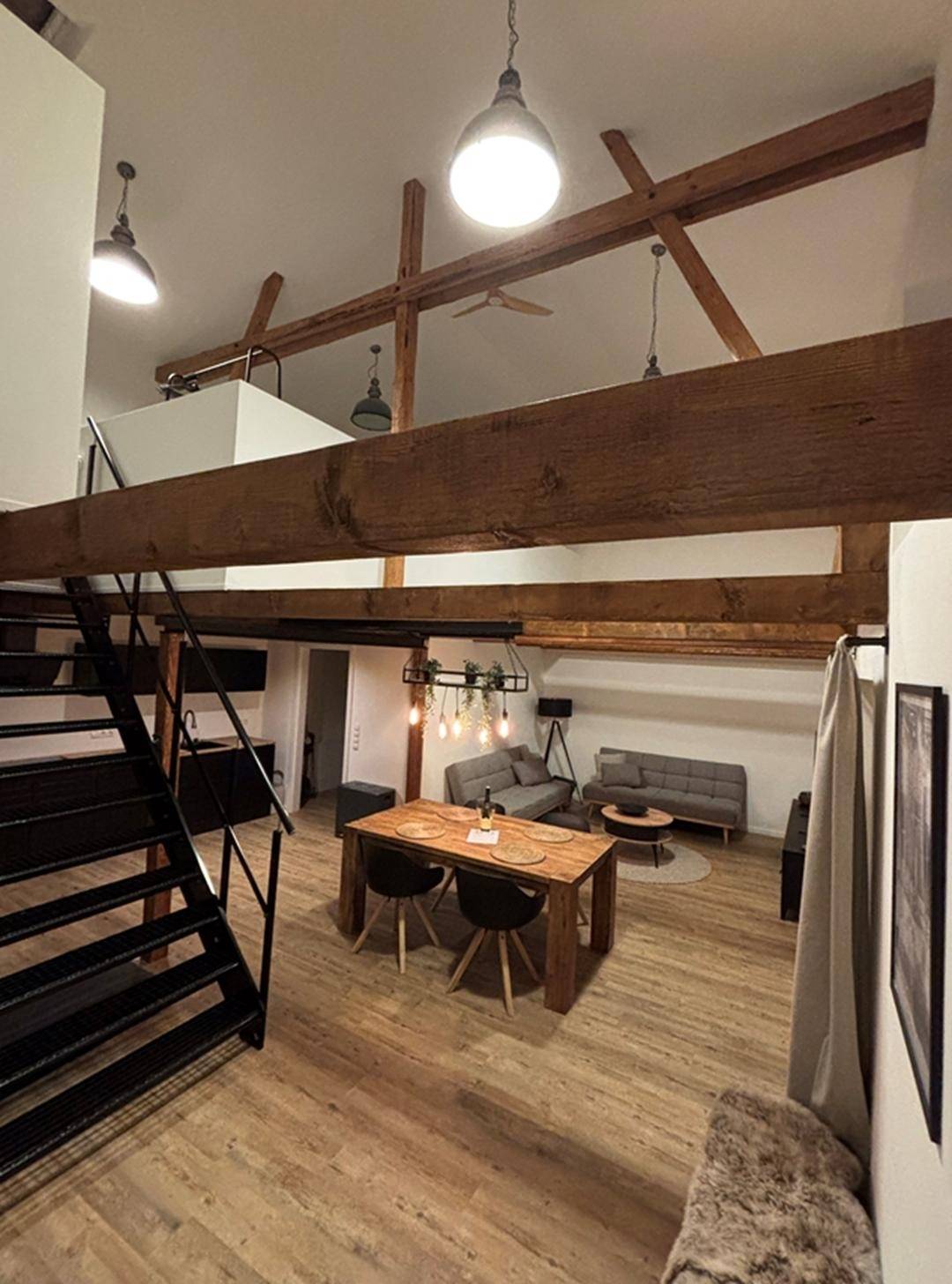 80 M² Apartment ∙ 1 Bedroom ∙ 4 Guests - Friedrichstadt