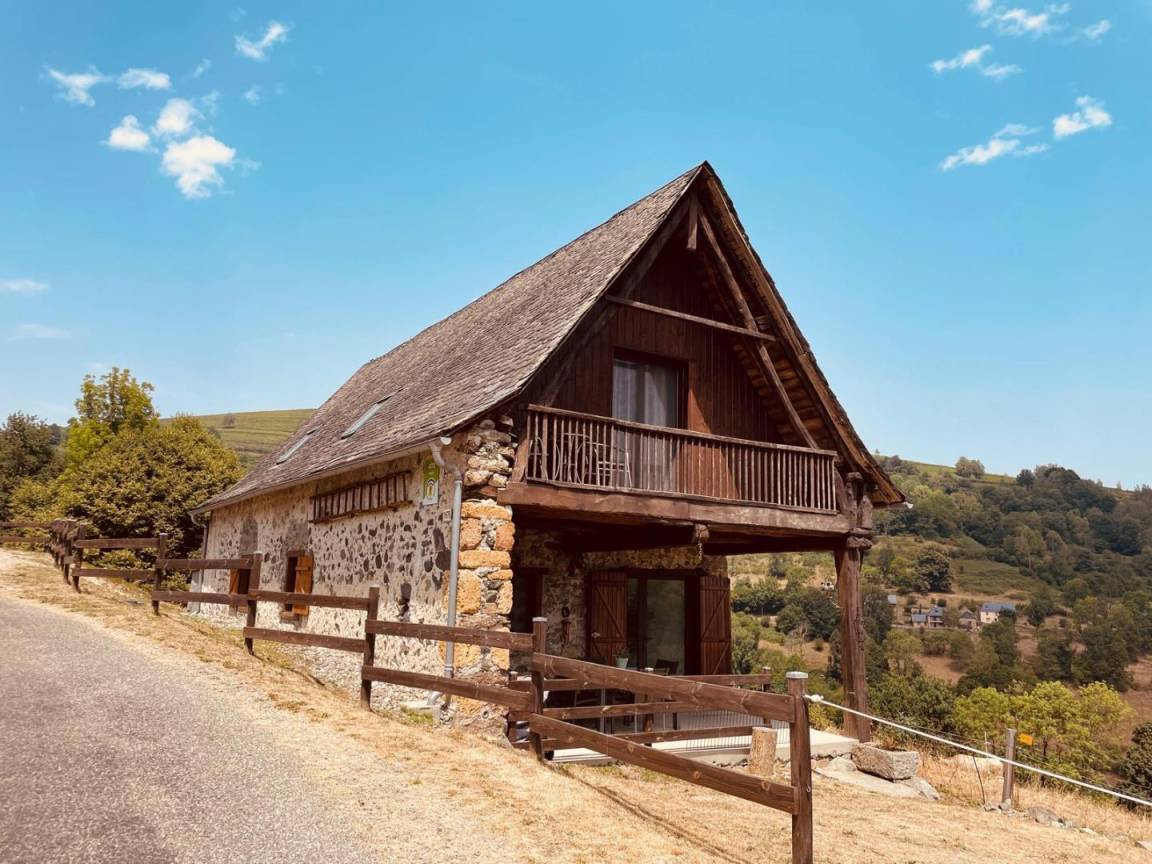80 M² Gîte ∙ 2 Chambres ∙ 4 Personnes - Saint-Girons