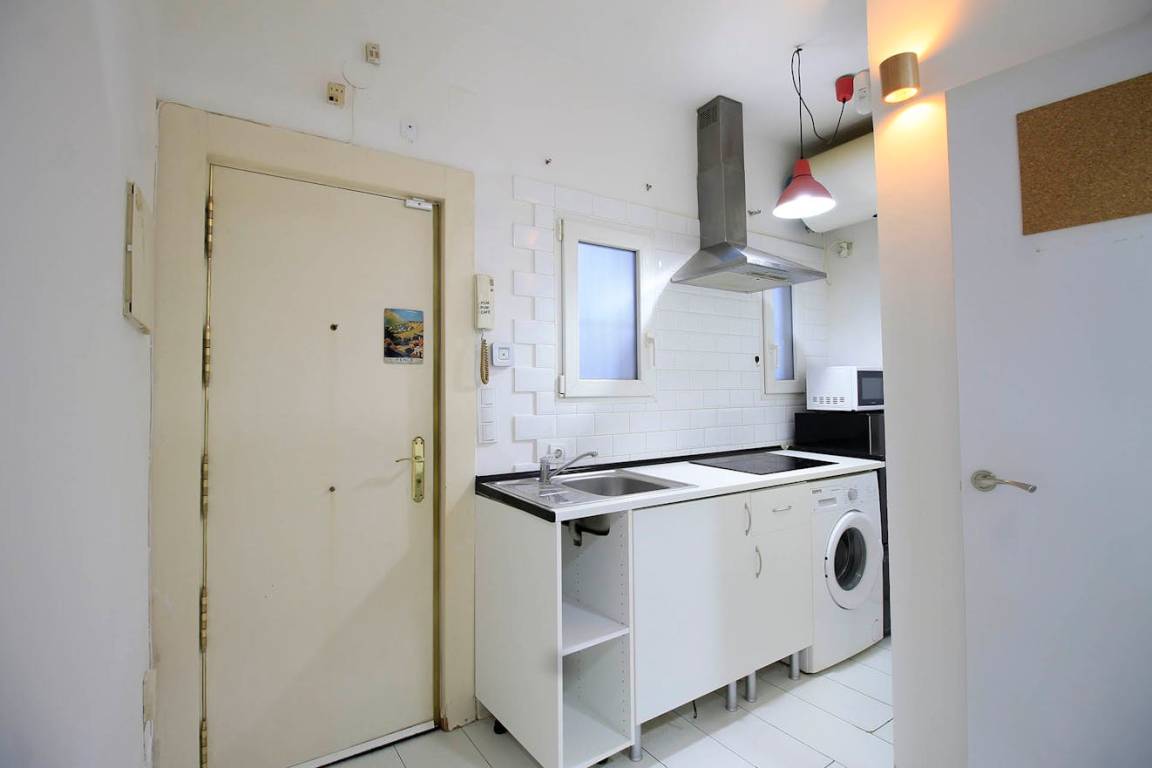 20 M² Apartment ∙ 1 Bedroom ∙ 2 Guests - Madrid