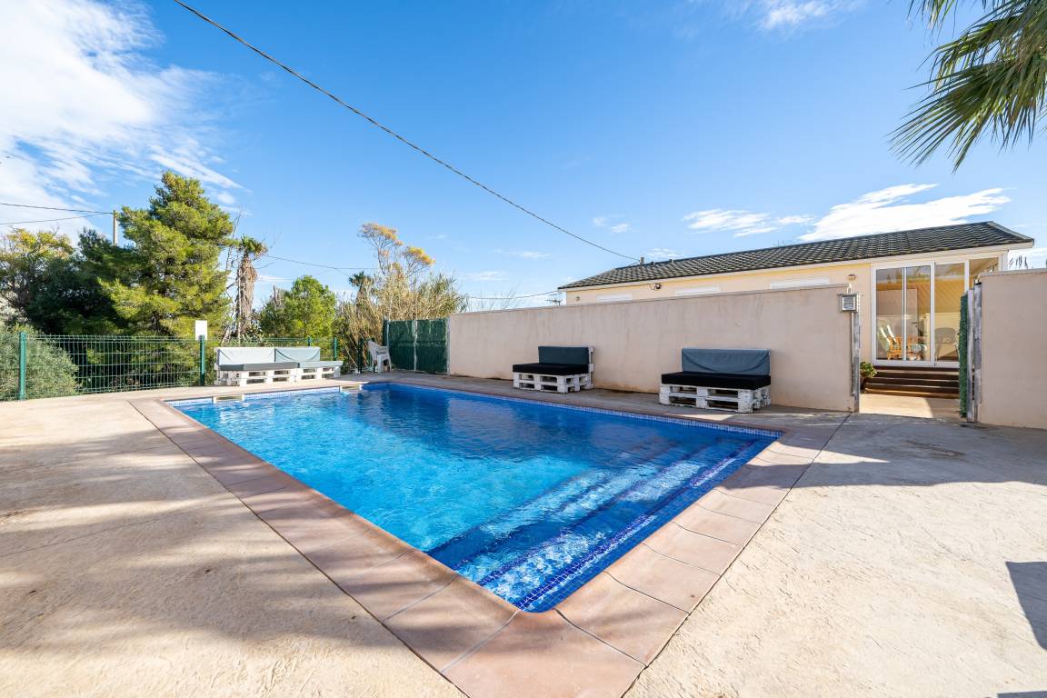 90 M² Maison De Vacances ∙ 4 Chambres ∙ 13 Personnes - Amposta