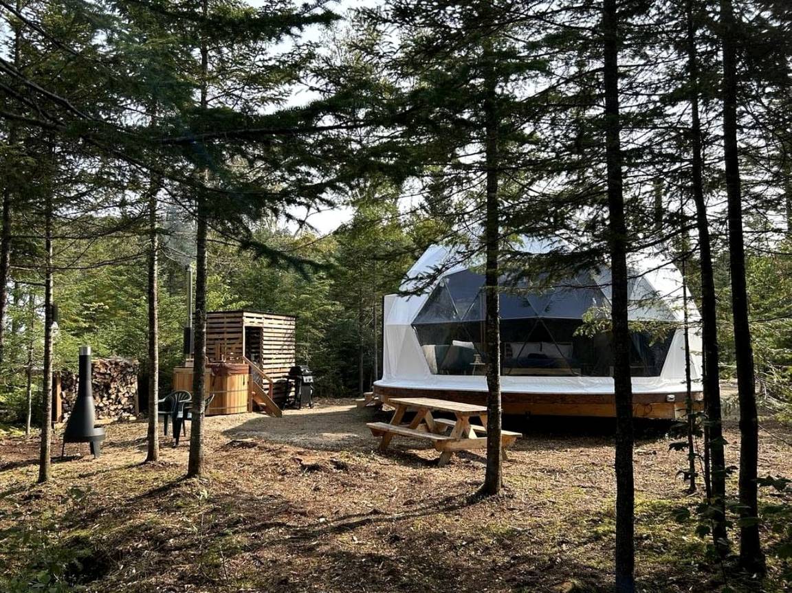 Camping ∙ 1 Bedroom ∙ 4 Guests - Quebec