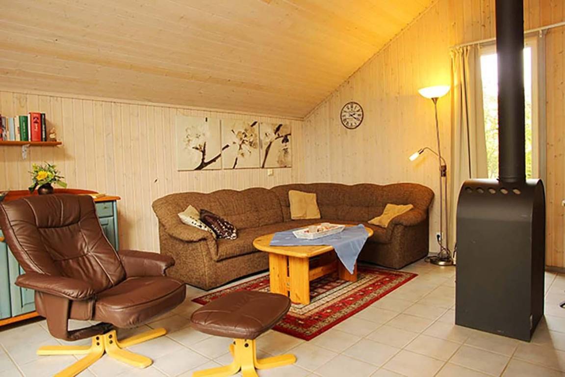 81 M² Ferienhaus ∙ 3 Schlafzimmer ∙ 6 Gäste - Mirow