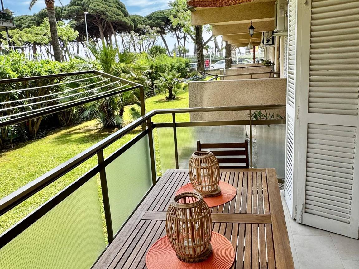 60 M² Apartamento ∙ 2 Habitaciones ∙ 5 Huéspedes - Tarragone