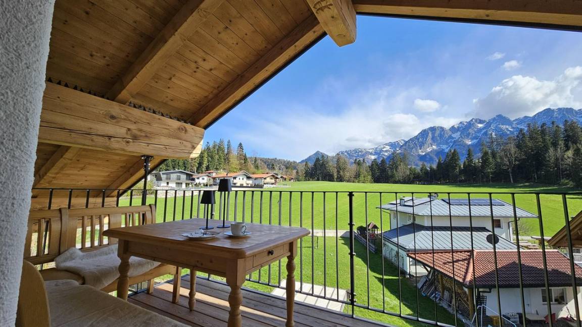 56 M² Ferienwohnung ∙ 2 Schlafzimmer ∙ 4 Gäste - Walchsee