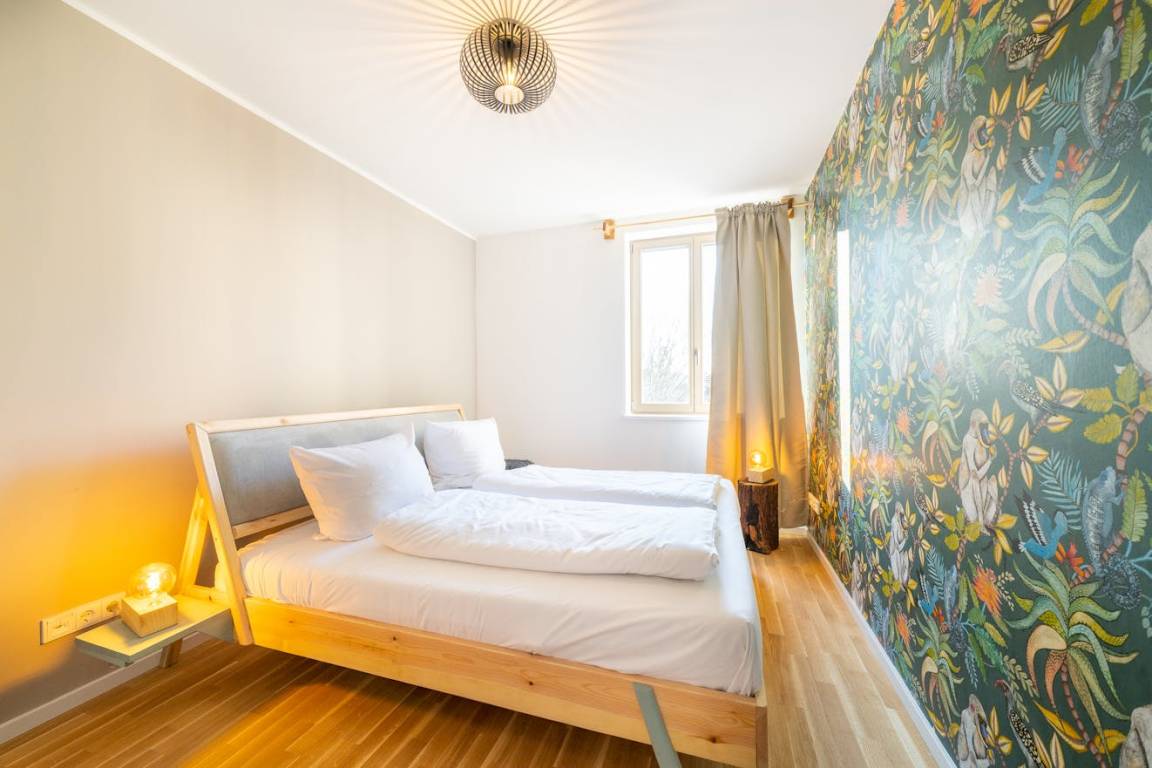 82 M² Apartment ∙ 2 Bedrooms ∙ 3 Guests - Potsdam