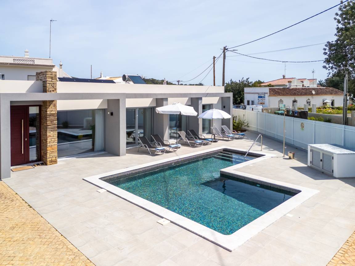 150 M² Vivenda ∙ 3 Quartos ∙ 6 Hóspedes - São Brás de Alportel