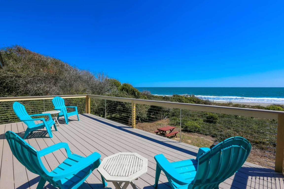 214 M² House ∙ 4 Bedrooms ∙ 10 Guests - Folly Beach, SC