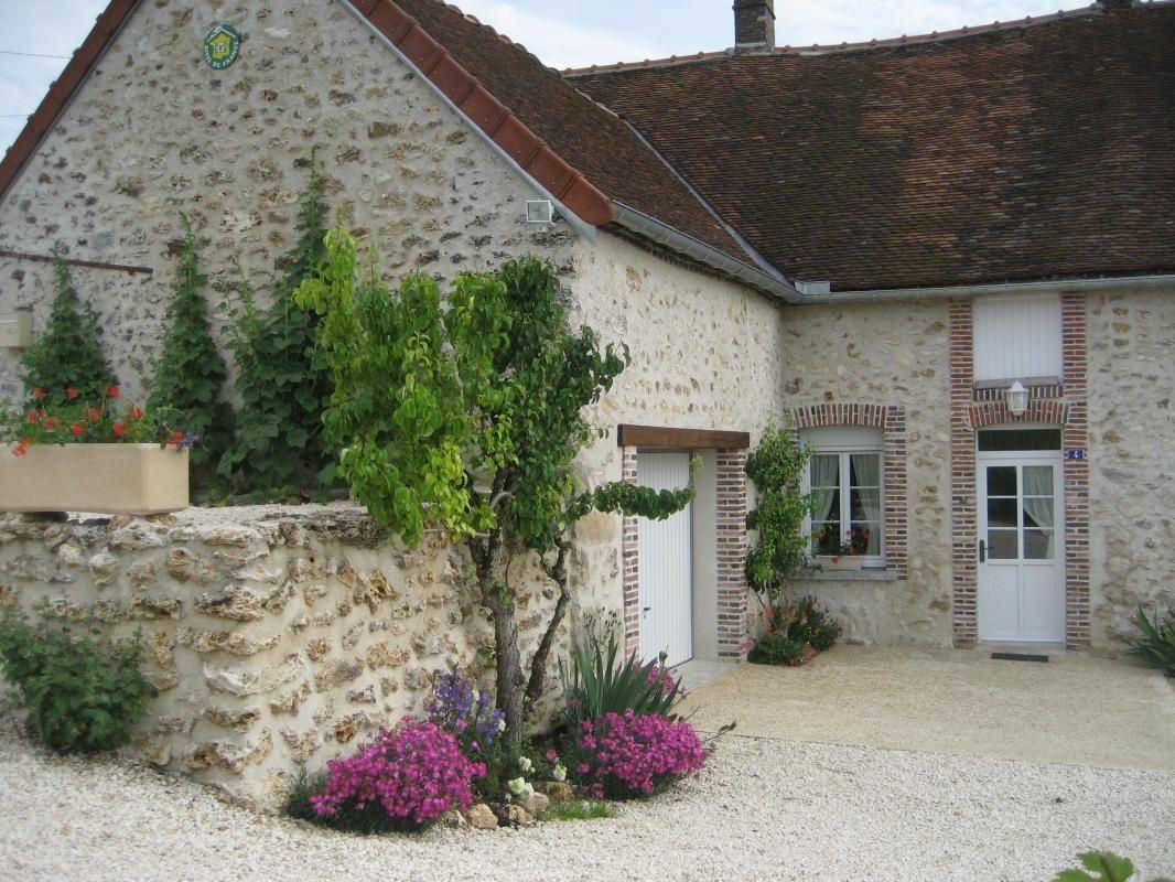 90 M² Gîte ∙ 3 Chambres ∙ 5 Personnes - Marne