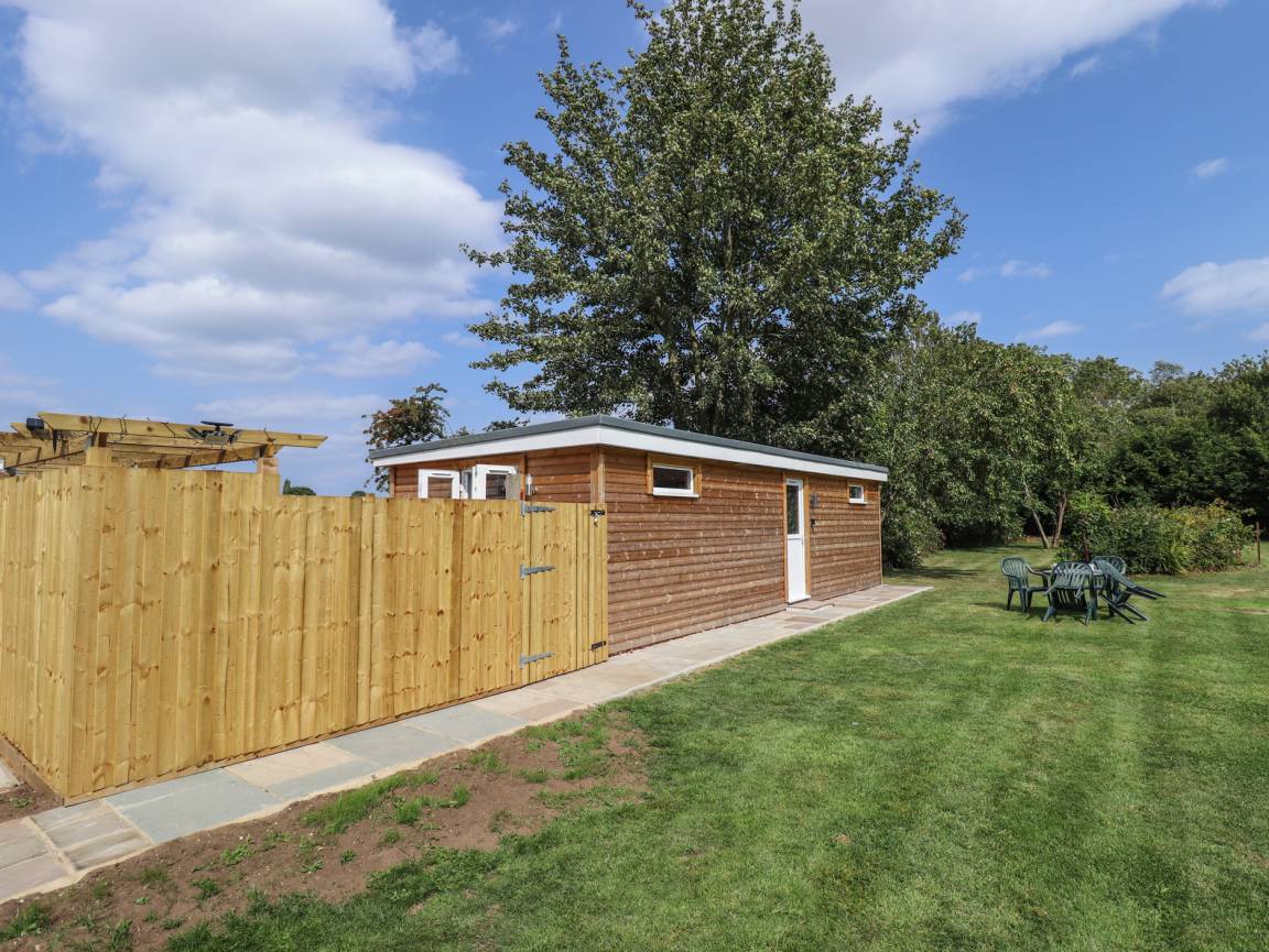 Cottage ∙ 1 Bedroom ∙ 2 Guests - Sutton on Sea