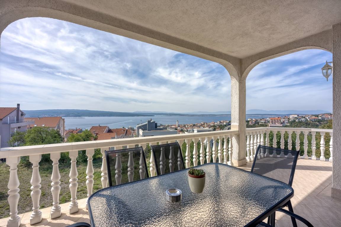 120 M² Apartament ∙ 3 Sypialnie ∙ 6 Gości - Selce