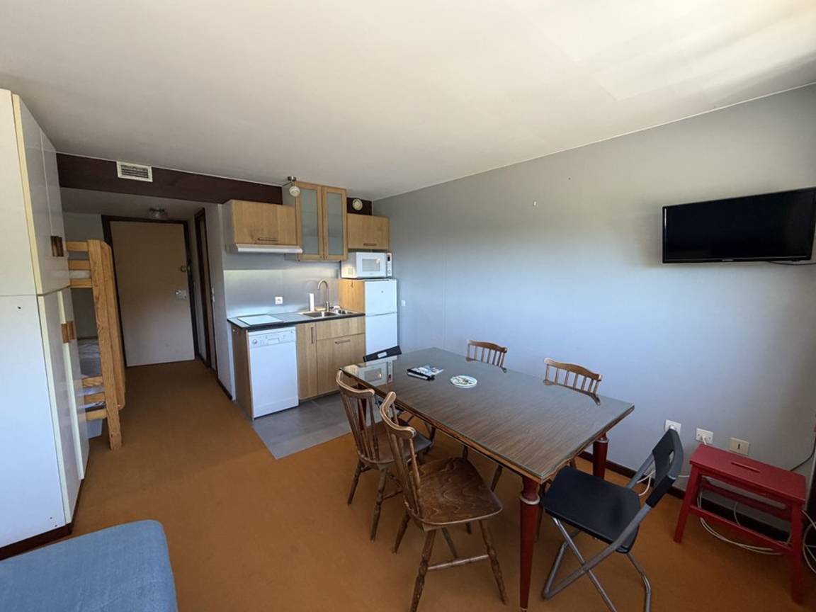 30 M² Appartement ∙ 1 Chambre ∙ 6 Personnes - Vic-sur-Cère