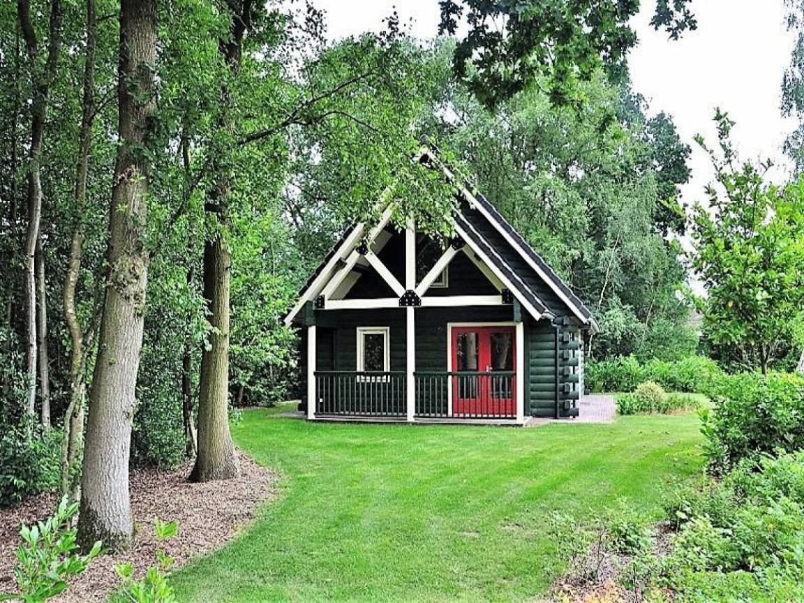 98 M² House ∙ 3 Bedrooms ∙ 6 Guests - Assen