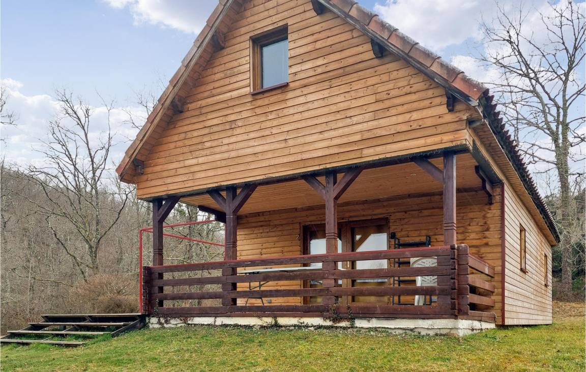 70 M² House ∙ 3 Bedrooms ∙ 6 Guests - Ariege