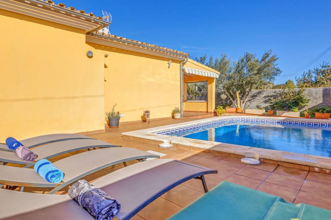 150 M² Ferienhaus ∙ 3 Schlafzimmer ∙ 6 Gäste - Santanyí