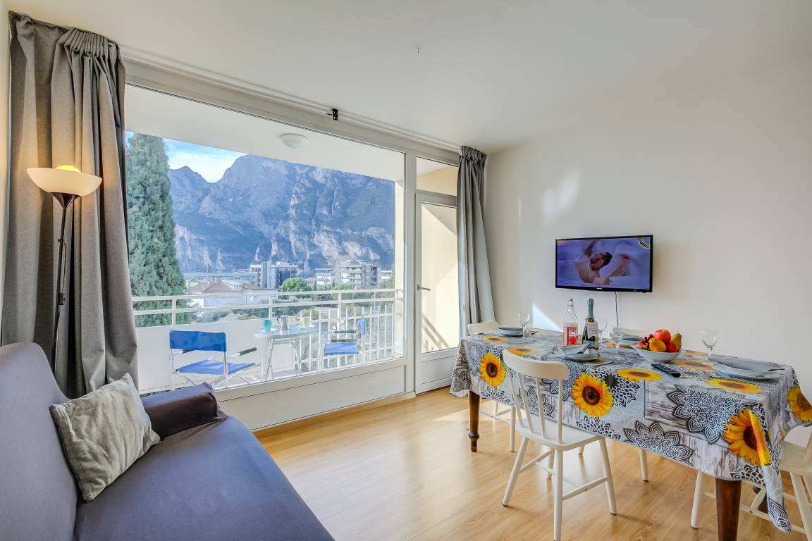 38 M² Studio Flat ∙ 2 Guests - Limone Sul Garda