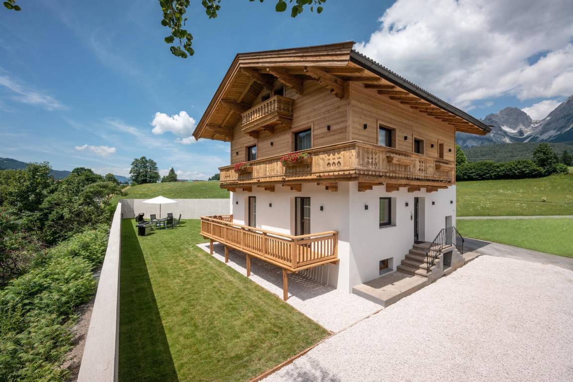 160 M² Ferienhaus ∙ 4 Schlafzimmer ∙ 10 Gäste - Ellmau