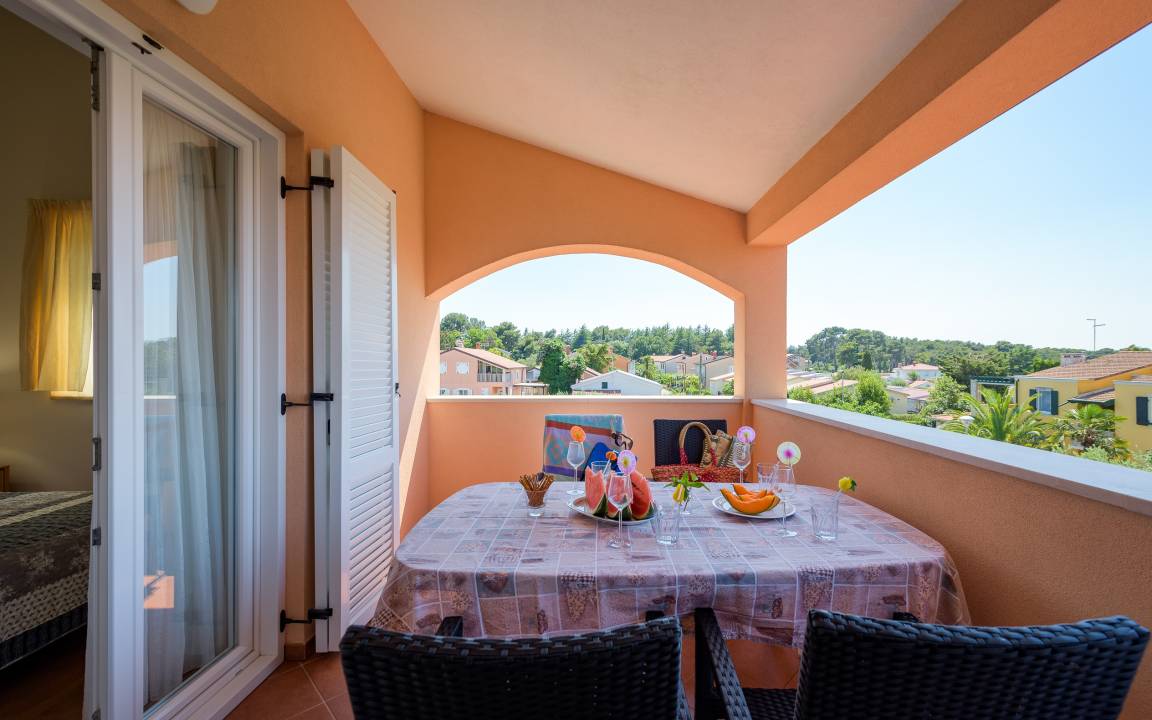 57 M² Apartment ∙ 2 Bedrooms ∙ 6 Guests - Umag