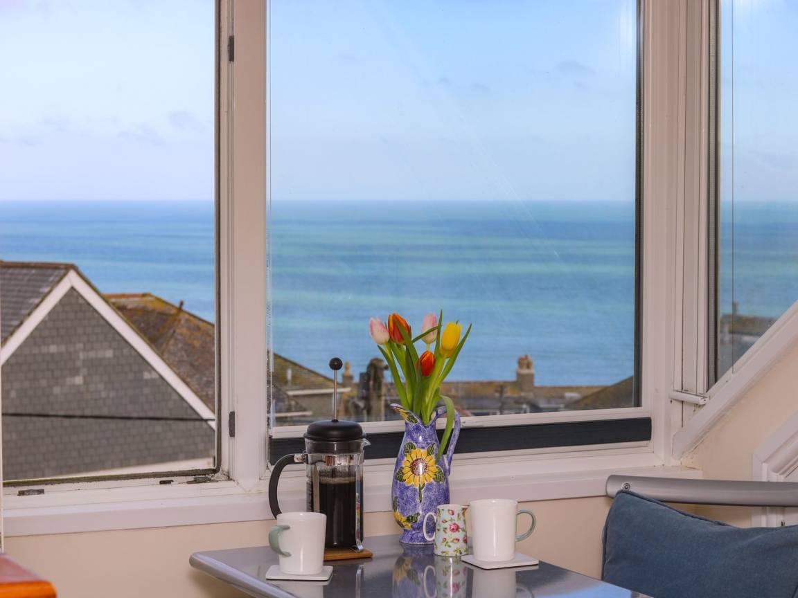 Cottage ∙ 2 Bedrooms ∙ 4 Guests - St Ives