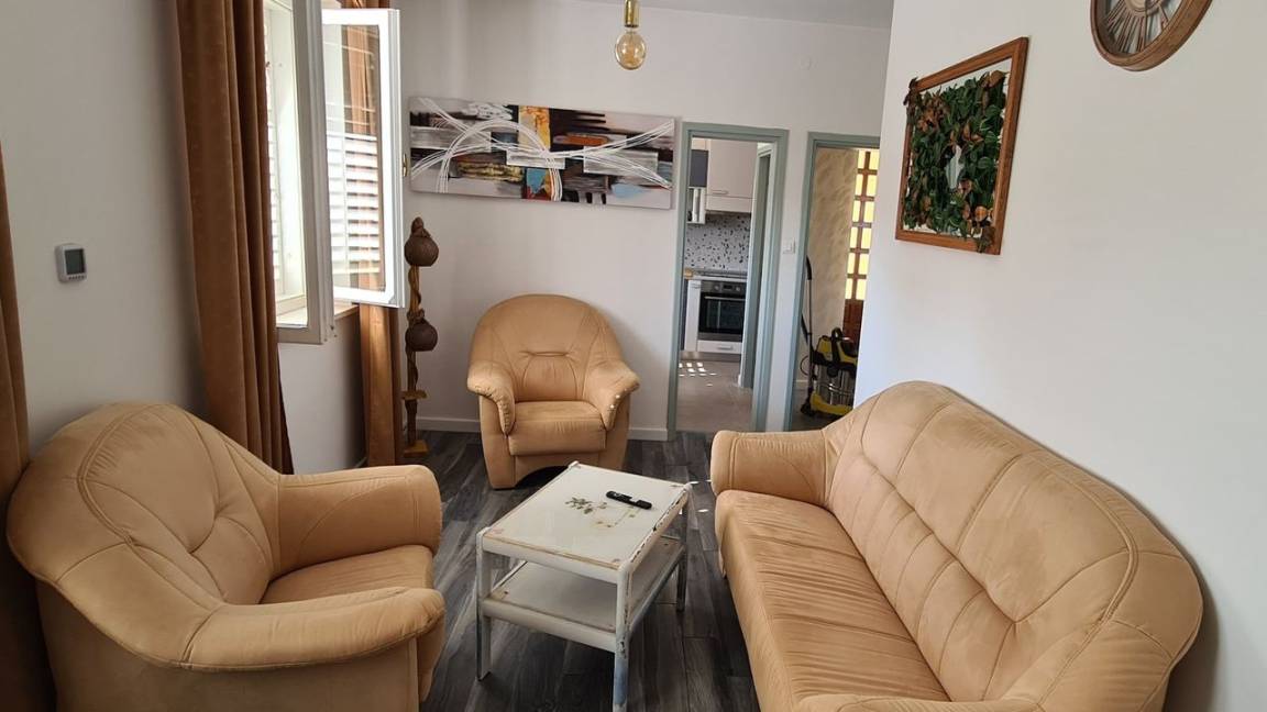 73 M² Ferienwohnung ∙ 3 Schlafzimmer ∙ 5 Gäste - Kroatien