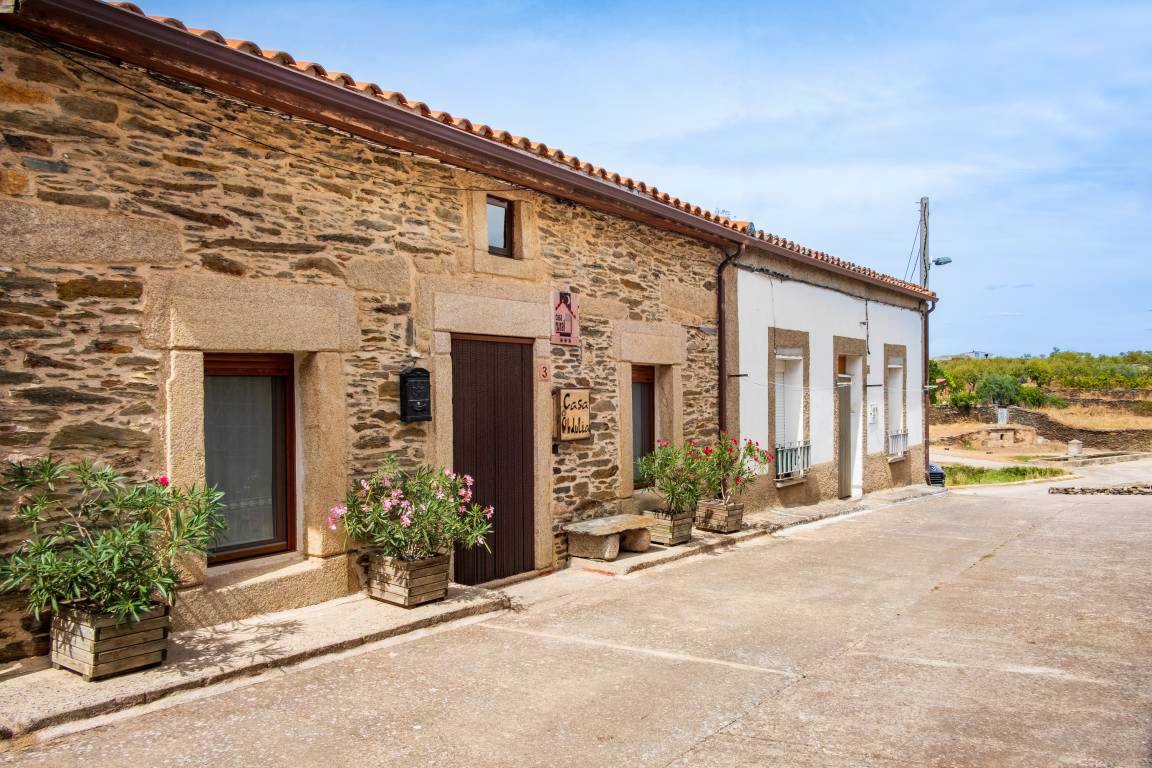 100 M² Casa ∙ 4 Quartos ∙ 9 Hóspedes - Freixo de Espada À Cinta