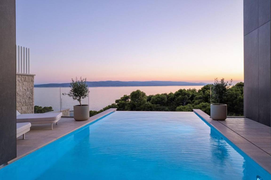 350 M² Villa ∙ 4 Schlafzimmer ∙ 8 Gäste - Brela