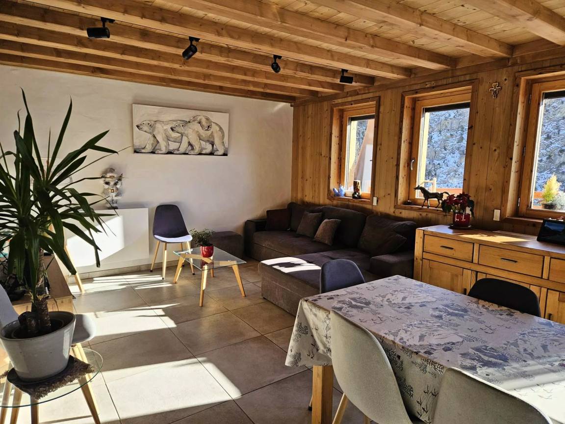 150 M² Chalet ∙ 4 Chambres ∙ 12 Personnes - Valloire