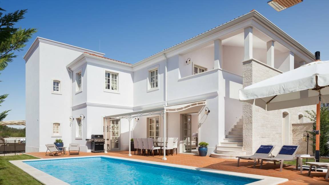 226 M² Ferienwohnung ∙ 4 Schlafzimmer ∙ 8 Gäste - Novigrad