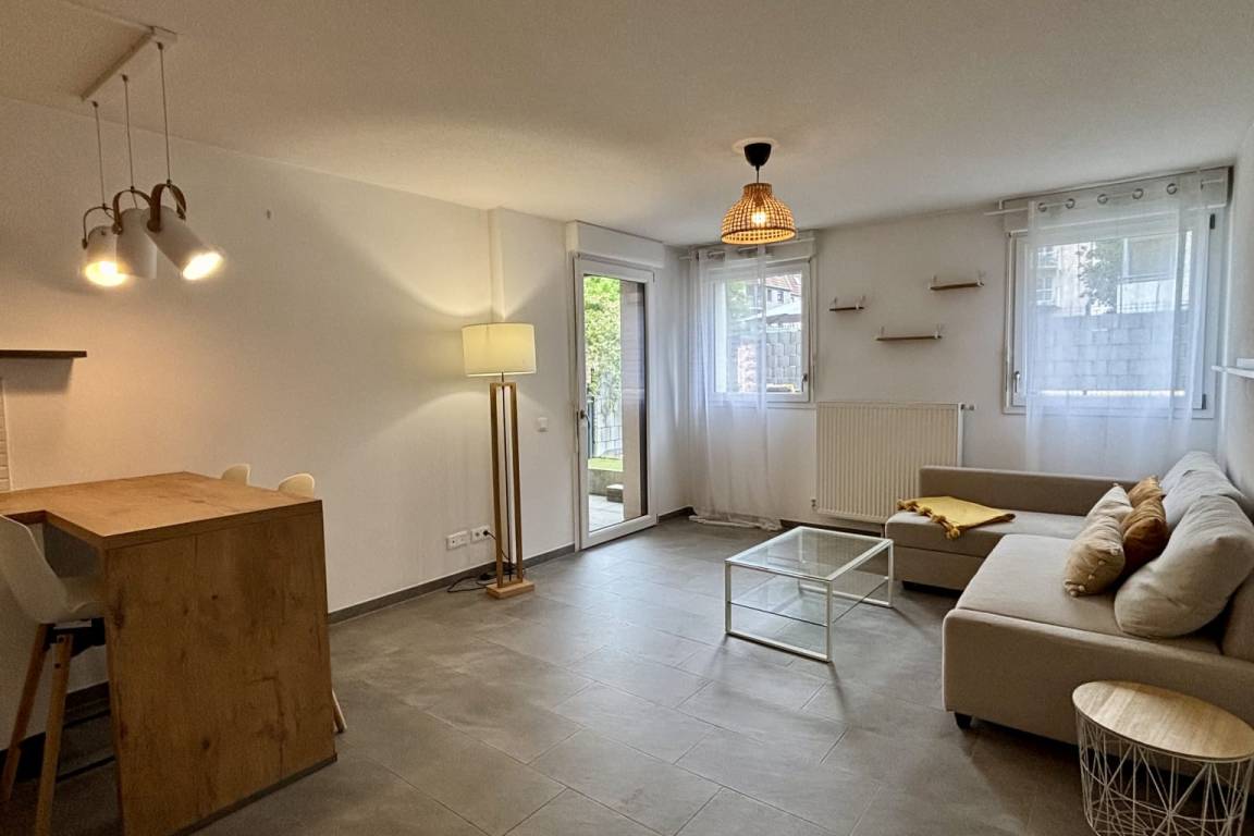 48 M² Apartment ∙ 1 Bedroom ∙ 4 Guests - Strasbourg