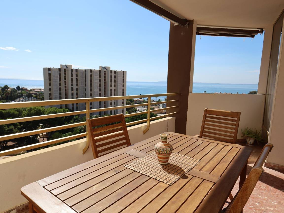 80 M² Apartment ∙ 3 Bedrooms ∙ 5 Guests - Alicante