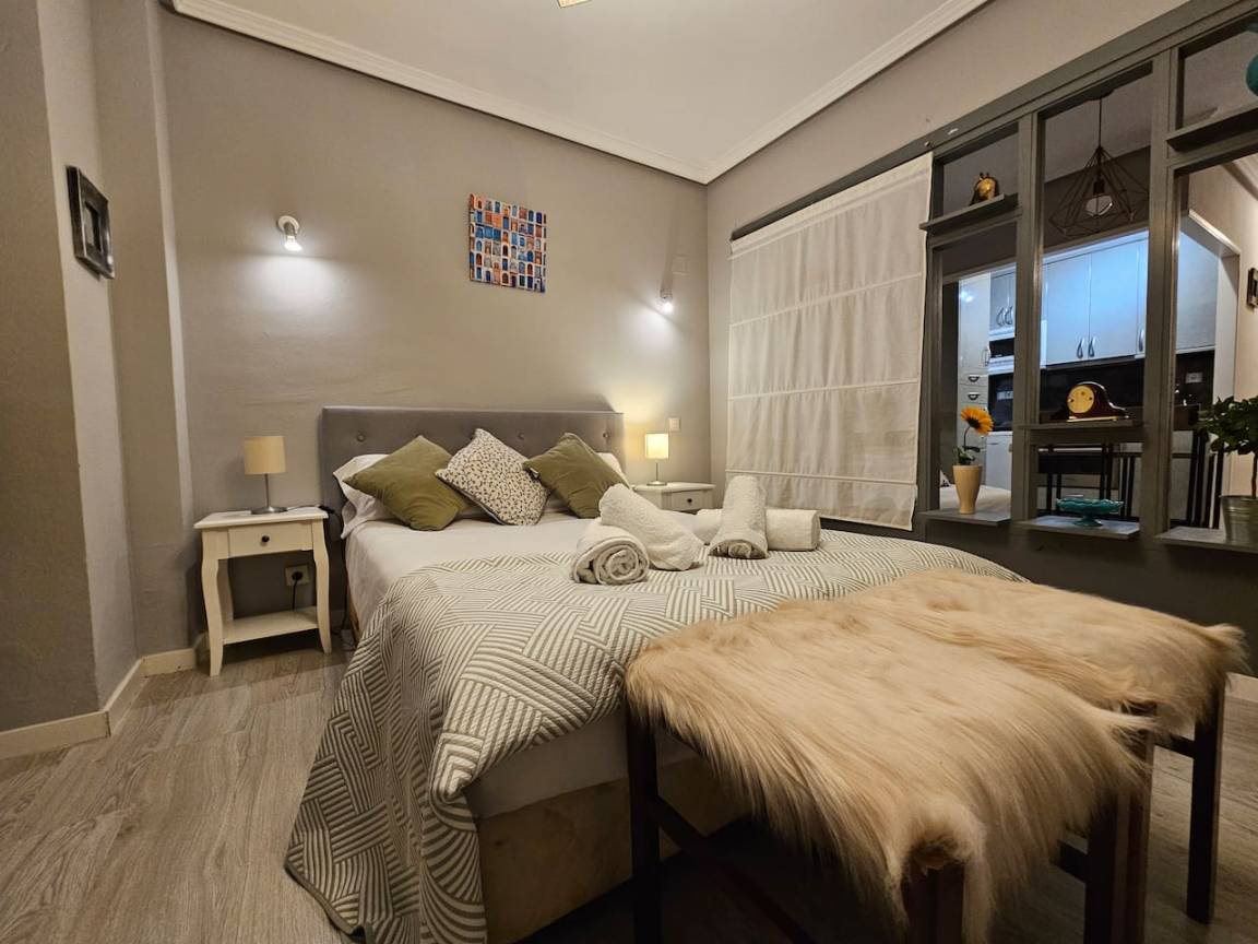 35 M² Apartamento ∙ 1 Habitación ∙ 3 Huéspedes - Oviedo