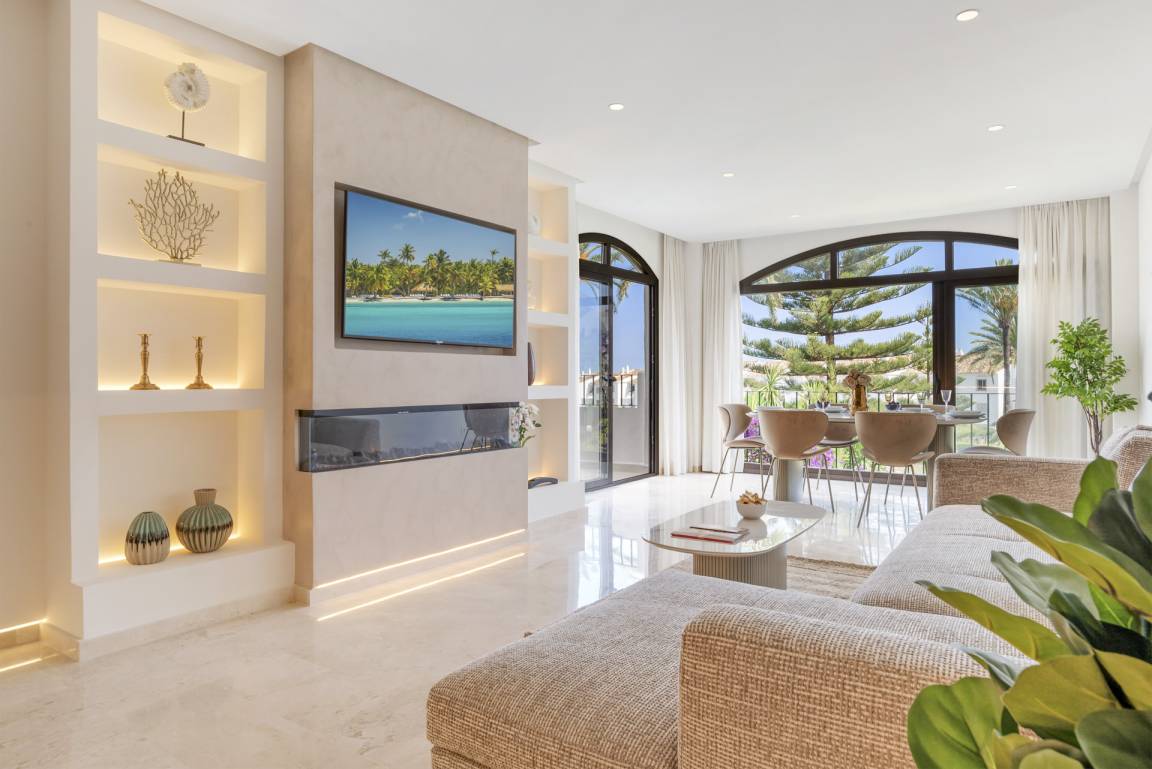 140 M² Apartamento ∙ 3 Habitaciones ∙ 6 Huéspedes - Marbella