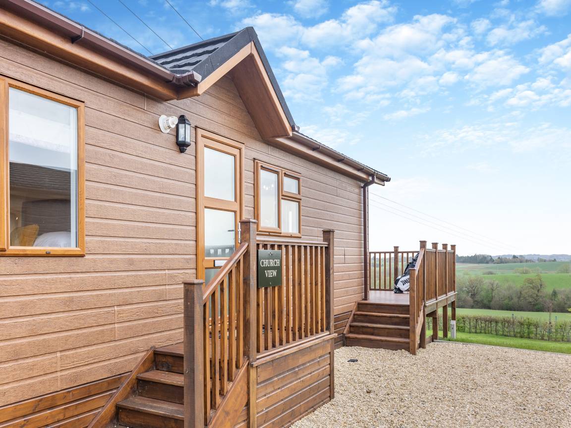 Cottage ∙ 2 Bedrooms ∙ 4 Guests - West Midlands