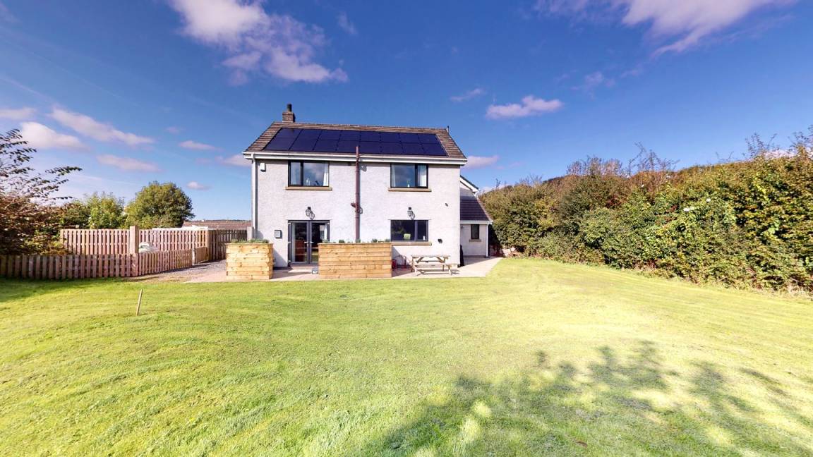 Accommodation ∙ 4 Bedrooms ∙ 10 Guests - Kirkby Lonsdale
