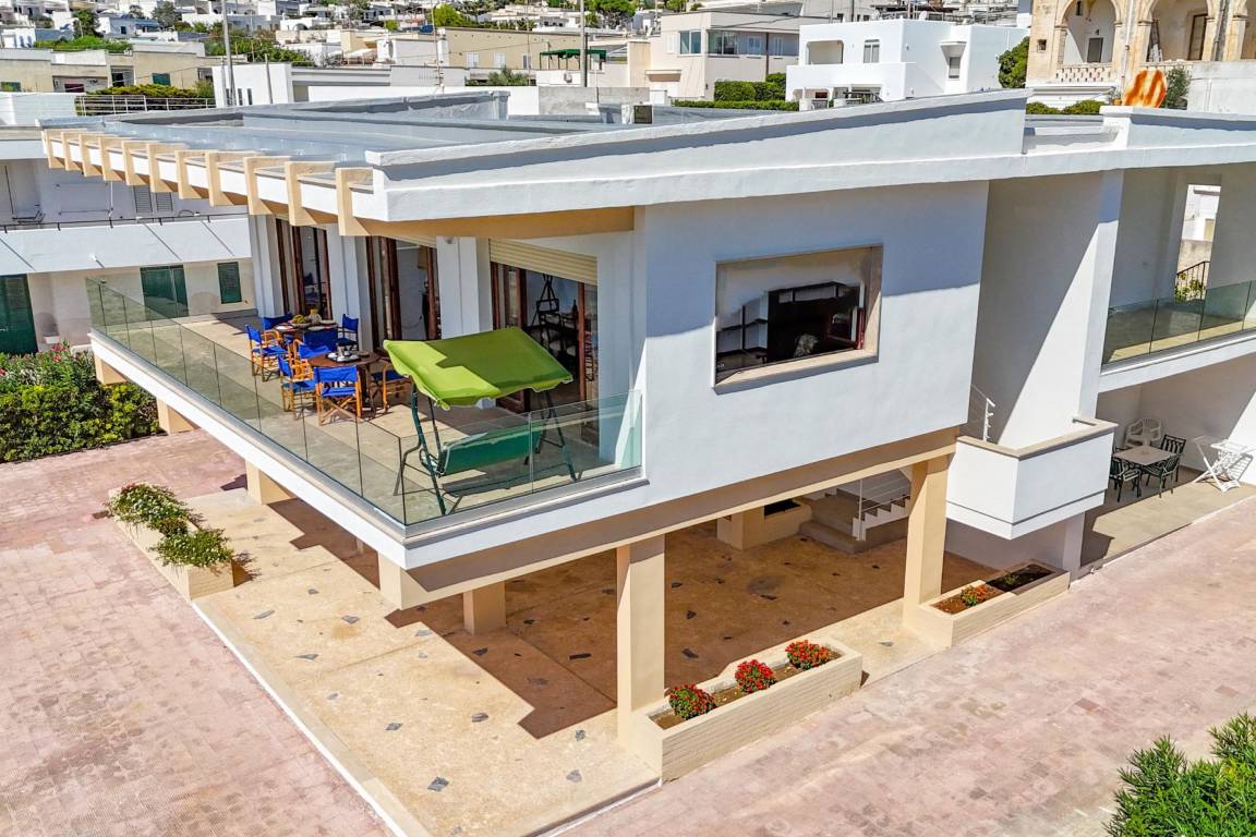 100 M² Villa ∙ 2 Bedrooms ∙ 4 Guests - Santa Cesarea Terme